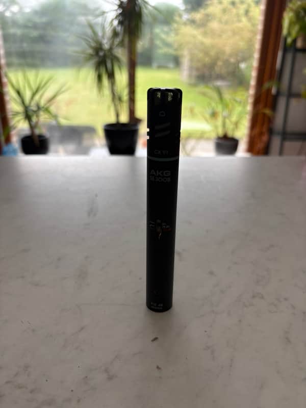 AKG SE300B mic preamp with CK91 capsule | Reverb