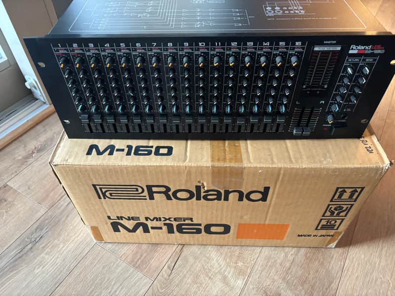 Roland M-160 line rack mixer | Reverb