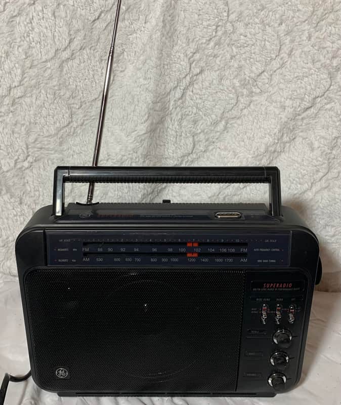 GE Superadio 7-2887B Am/Fm Wide Band Radio Long Range Super | Reverb
