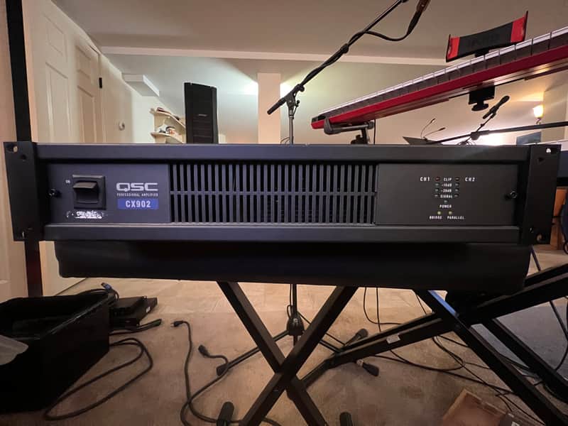 QSC CX902 2-Channel Power Amplifier with DSP-4 Digital Signal | Reverb