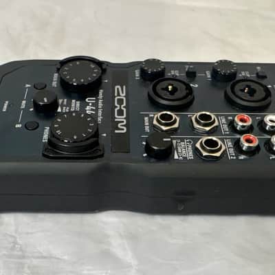 Zoom U-44 Mobile Studio Handy 4-Channel Audio Interface 2010s | Reverb