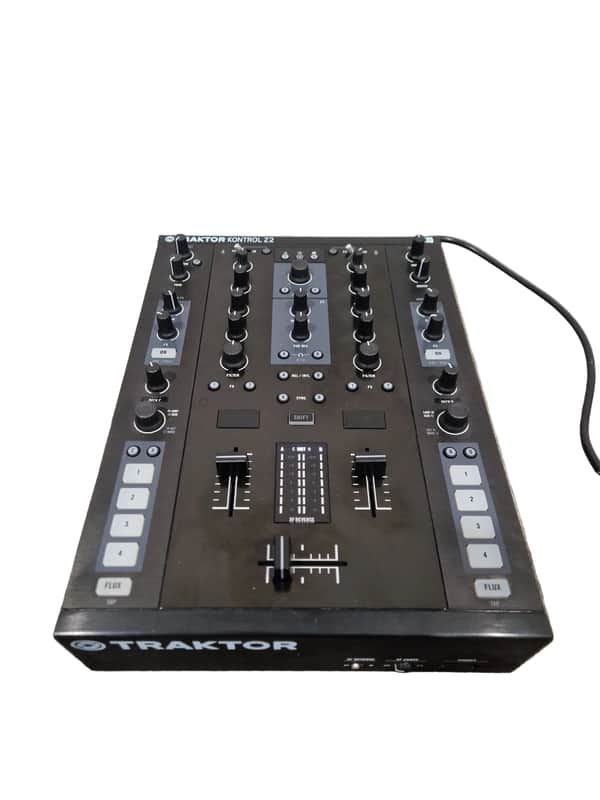 Native Instruments Traktor Kontrol Z2 - DJ | Reverb Australia