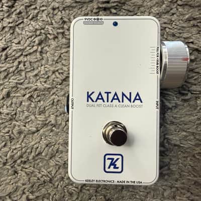 Keeley Katana Dual FET Class A Clean Boost. Throwback White - | Reverb