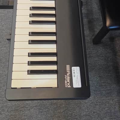 Roland FP-30x Keyboard (Pre-Owned) | Reverb