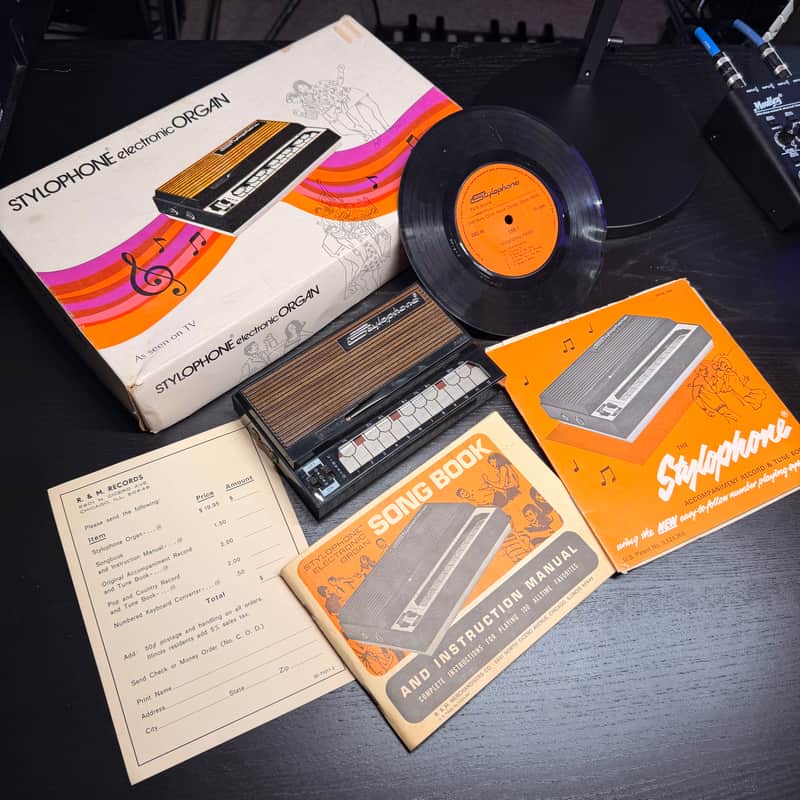 Vintage 1970s Stylophone Electronic Organ w/ Original Box, | Reverb