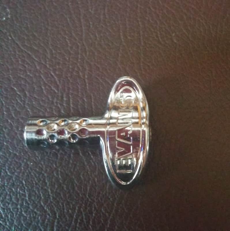 2 Evans DRUM KEYS Wingnut Drum Key / Magnetic Drum Key | Reverb