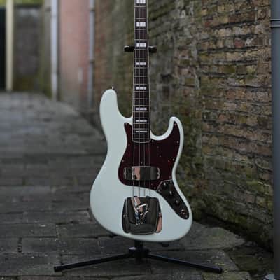 Fender FSR Made in Japan Traditional II Late 60s Jazz Bass - | Reverb