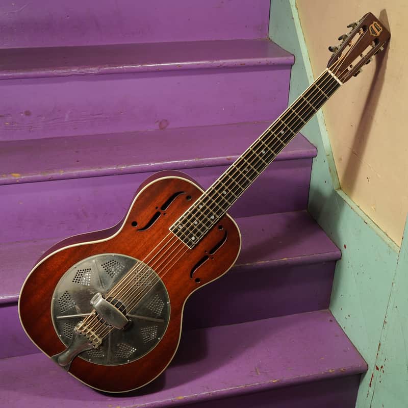 2010s National El Trovador Baritone Resonator Guitar | Reverb Canada