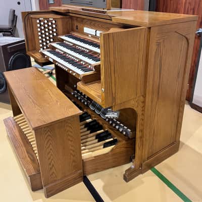 Allen Organs Renaissance R-320 3 Manual 50/Stop Organ with 10 | Reverb