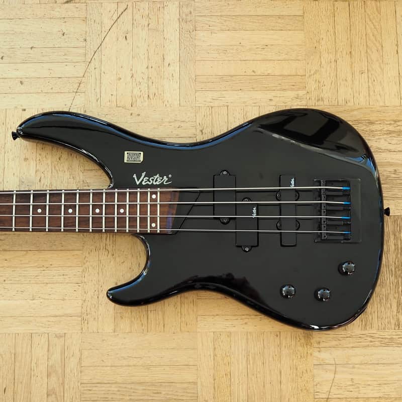 Vester bass guitar LEFTHAND Lefty 1990s made in Korea | Reverb UK