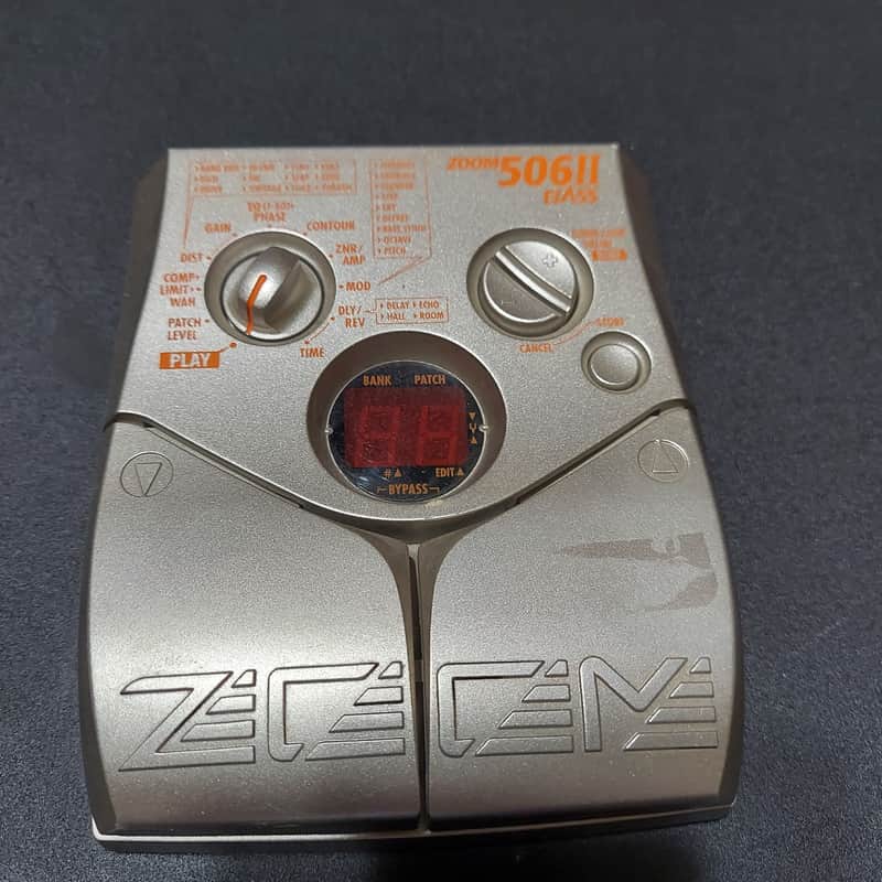 Zoom 506II Bass Multi Effects Processor | Reverb