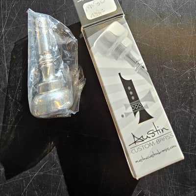 Austin Custom Brass MV 3C MDF Flugelhorn - Silver plate | Reverb