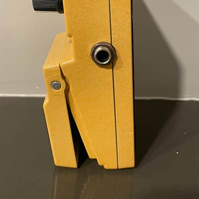 DigiTech Crossroads Eric Clapton 2000s - Yellow | Reverb