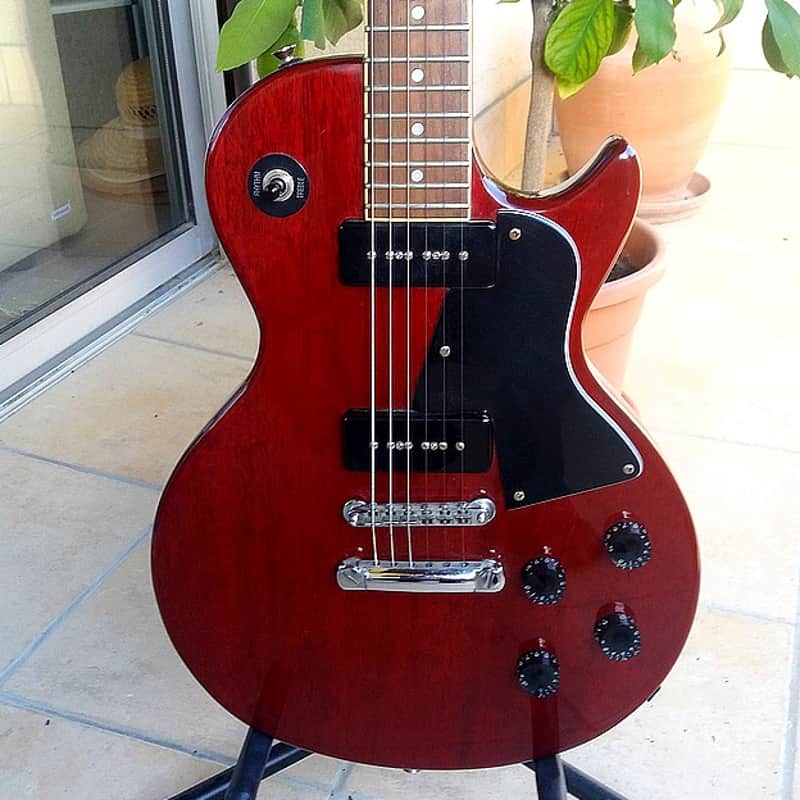 Hohner Single Cut L60 Wine Red Stain | Reverb UK
