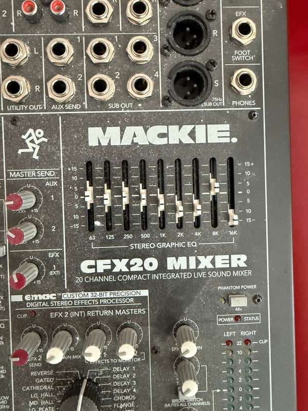 Mackie CFX20 20-Channel Compact Integrated Live Sound | Reverb