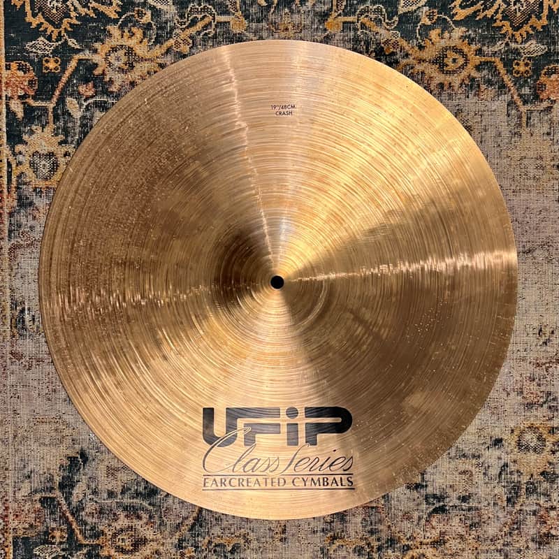 VIDEO! Hard to Find THIN UFIP CLASS 19” LIGHT | Reverb The Netherlands