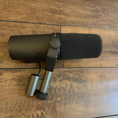 Shure SM7B Cardioid Dynamic Microphone SM 7B | Reverb