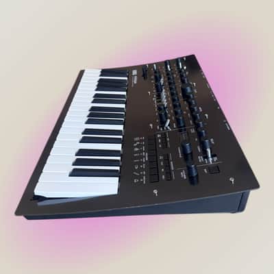 Korg Minilogue 4-voice Polyphonic Analog Synthesizer W/ | Reverb