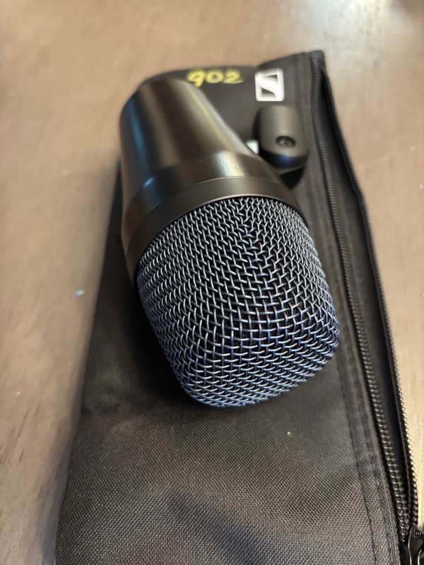 Sennheiser e902 Cardioid Dynamic Kick Drum Microphone 2004 - | Reverb