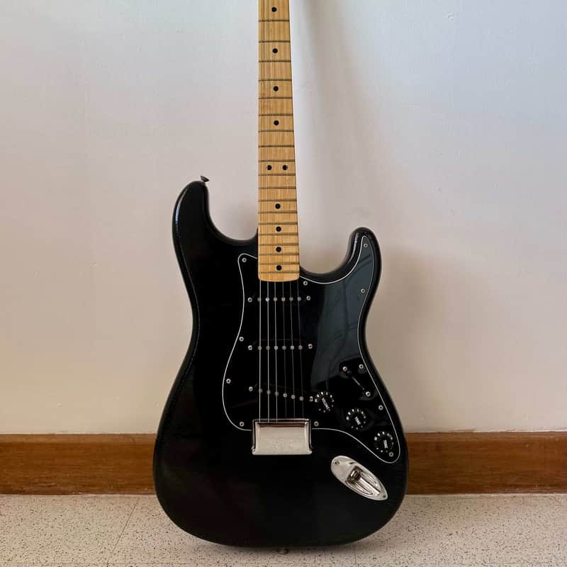 Fender Stratocaster Hardtail with Maple Fretboard | Reverb Australia
