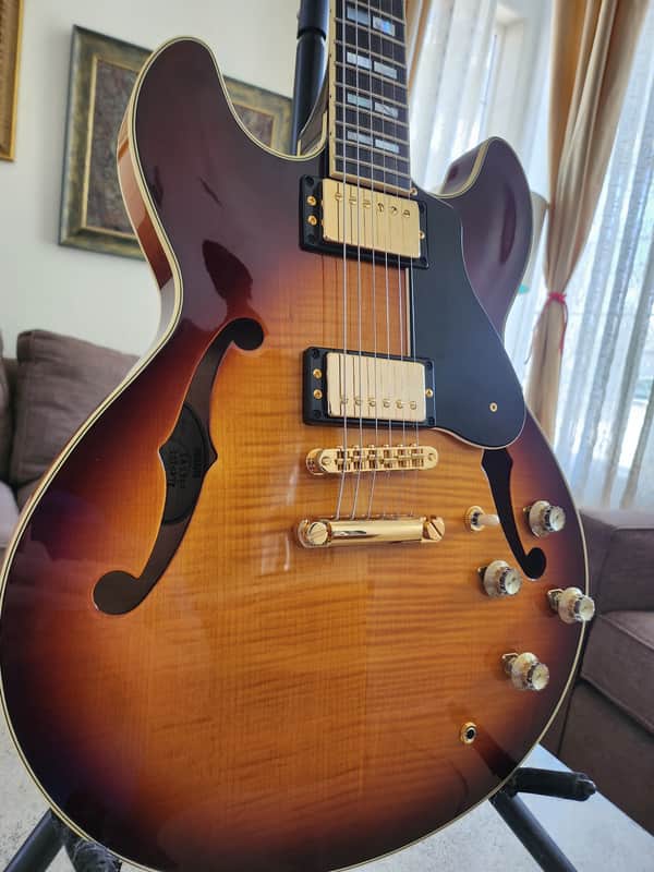 Yamaha SA2200 Semi-Hollow Electric Guitar - Violin Sunburst | Reverb