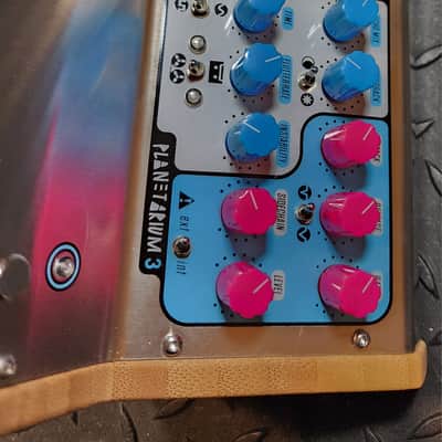 Neon Egg Planetarium 3 Multi-Effect Pedal V3 | Reverb