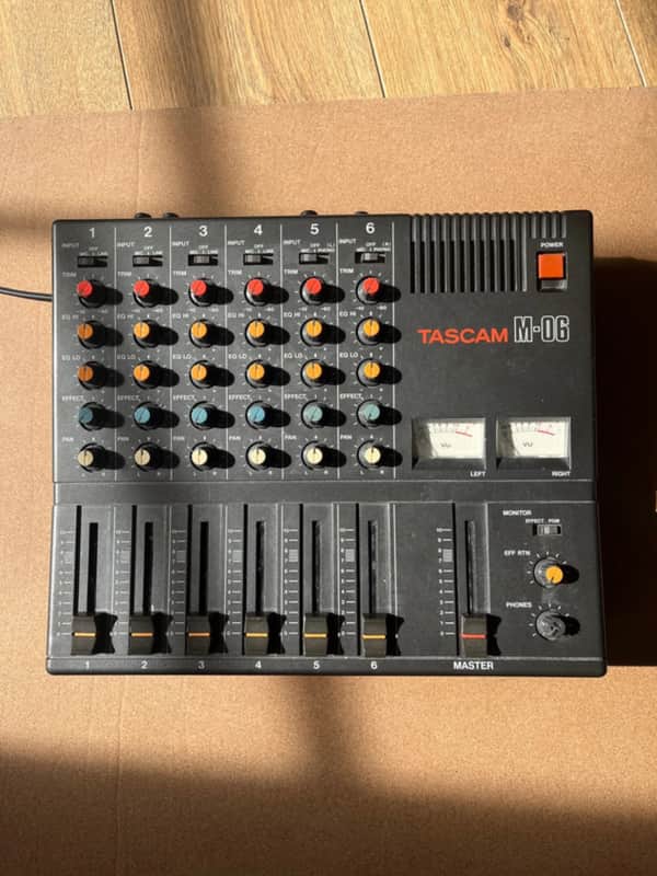 TASCAM M-06 Analogue Mixer 6-Channel Console 2-Band EQ VU | Reverb