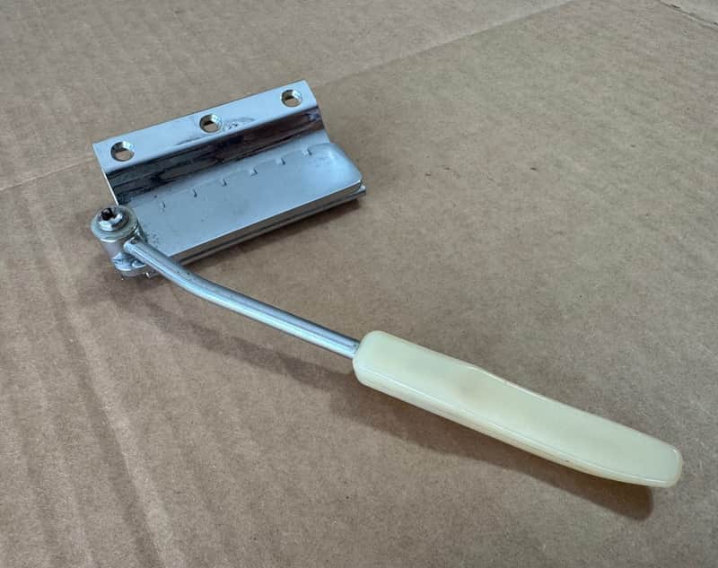 Gibson Vintage 1960's Chrome Short Maestro Tremolo Tailpiece | Reverb