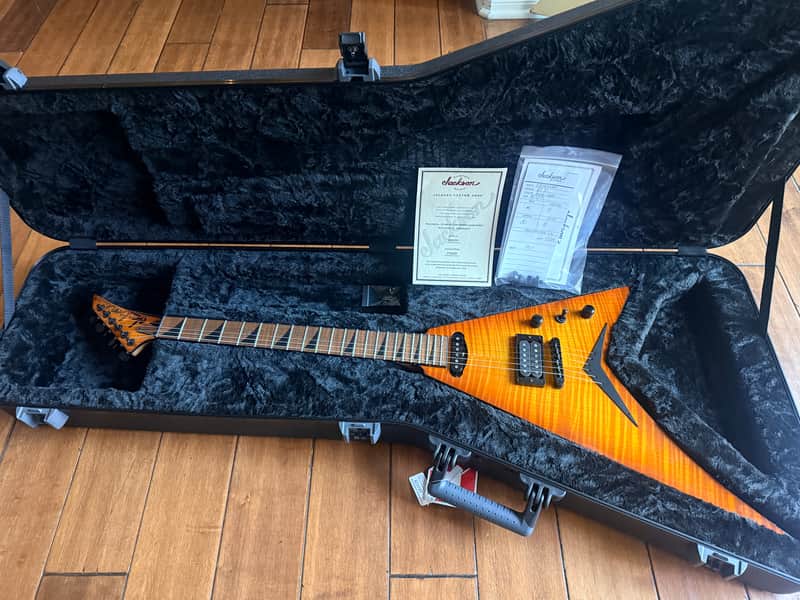 Jackson Custom Shop Randy Rhoads 2024 - Amber Lager Burst | Reverb