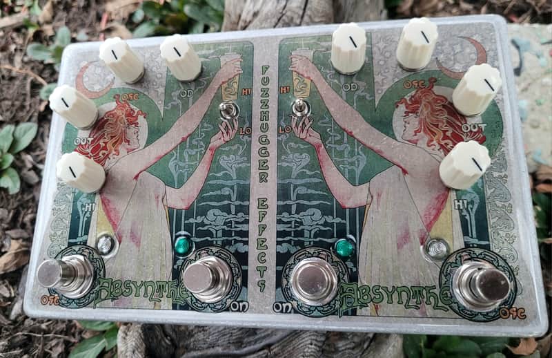 FuzzHugger Absynthe 2-in-1 Combo, Deluxe Clear | Reverb