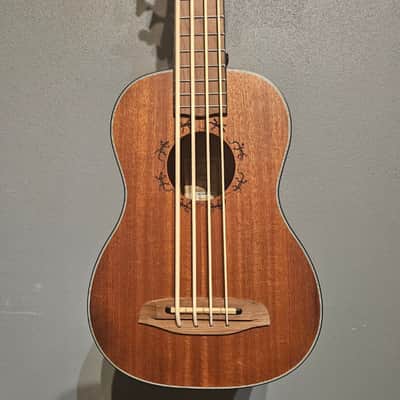 Used Ortega Lizzy Short Scale Acoustic/Electric Bass Ukulele | Reverb