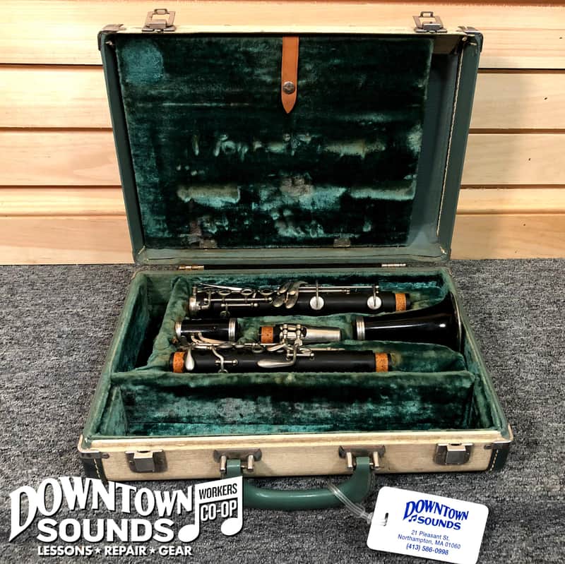 Conn Clarinet Outfit - needs repair | Reverb