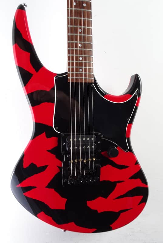 Hamer Phantom 1984 Black/Red “Zulu Stripe” | Reverb Finland