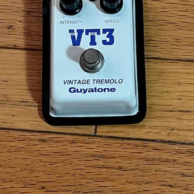 Guyatone VT3 Vintage Tremolo mid 1990's - white | Reverb