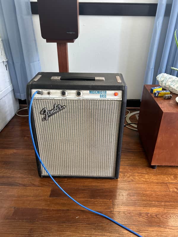 Fender Music Master Bass Amp 1975 - Silver Face | Reverb