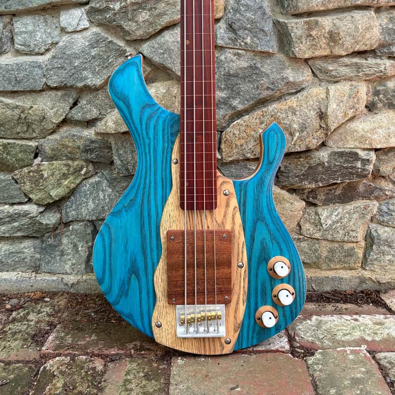 Malinoski Hornet Bass #489 32" Fretless Luthier Built Beauty | Reverb
