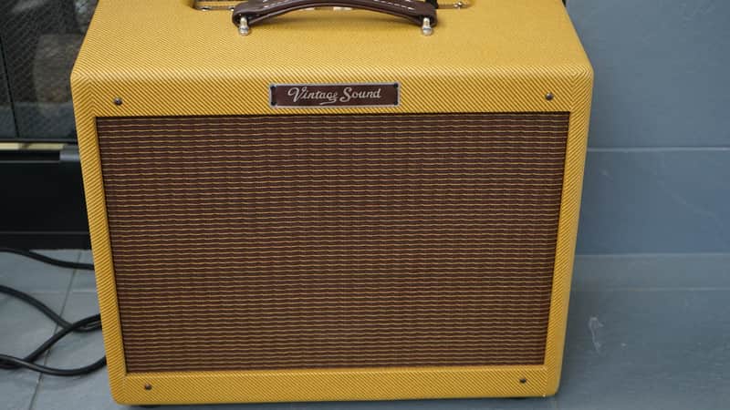 2020s Vintage Sound Tweed 15 15w 1x12" Tube Amp Combo (Tweed | Reverb