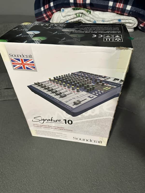 Soundcraft Signature 10 Compact 10-Channel Analog Mixer 2010s | Reverb