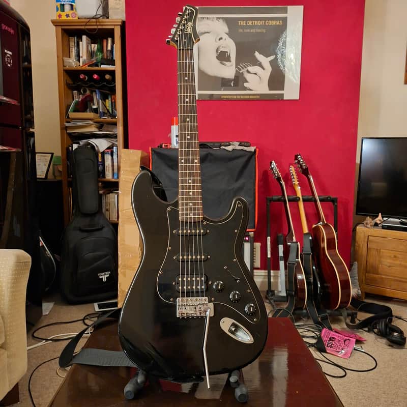 Vantage Stratocaster Late '80s - Black | Reverb