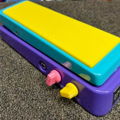 Fully Loaded Crybaby V2 (paint blemish) | Reverb