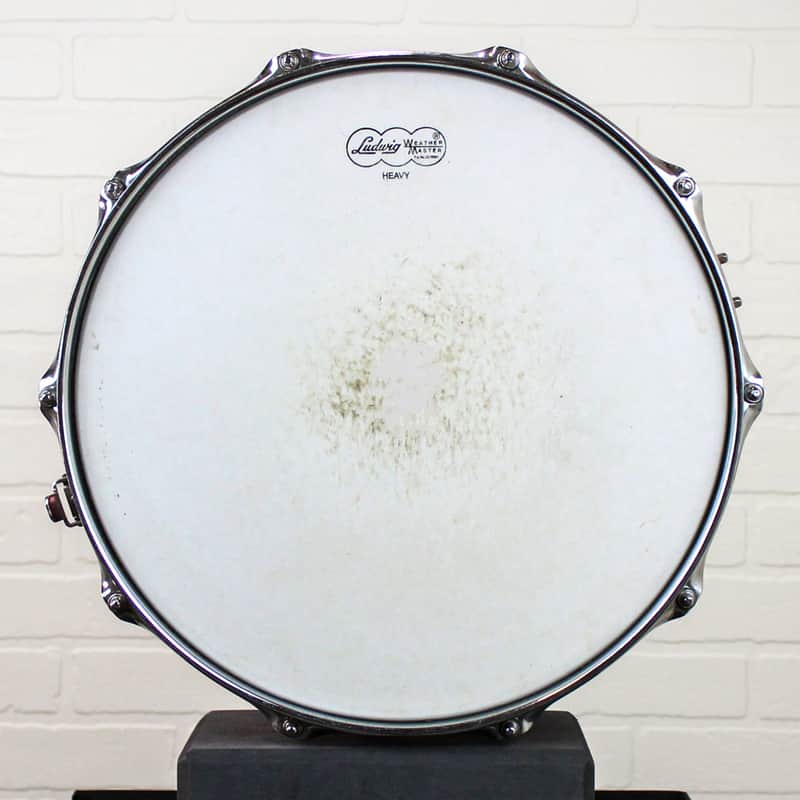 Preowned Ludwig Classic Maple 6.5"x14" Snare Drum - Red | Reverb
