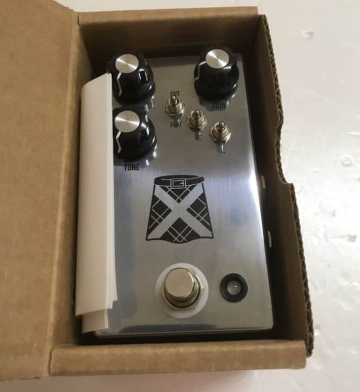 JHS Kilt 10 LTD Distortion/Boost w/ Original box & paperwork | Reverb