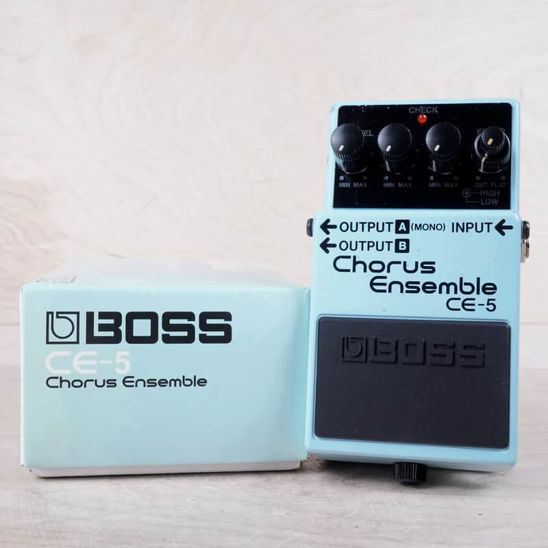 Boss CE-5 Chorus Ensemble Pedal Blue w/ Box, Paperwork | Reverb