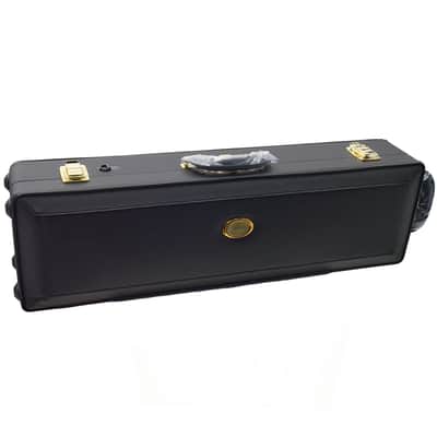 Yamaha YSS-82ZU Custom Soprano Saxophone in Unlacquered Brass | Reverb