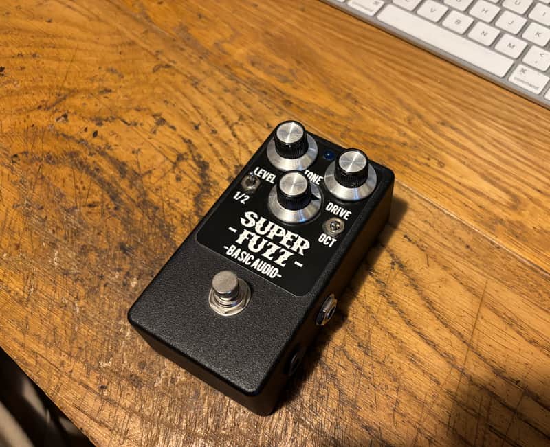 Basic Audio Super Fuzz | Reverb