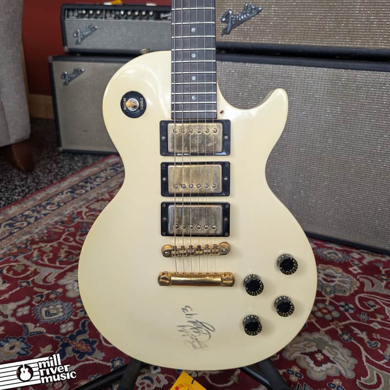 Gibson Les Paul Studio 1989 White w/ 3rd Pickup, Signed by | Reverb