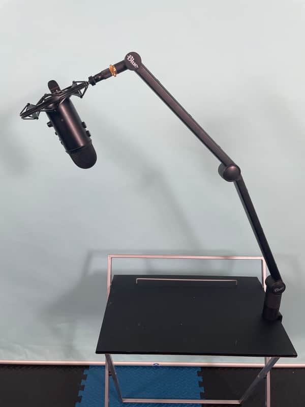 Blue Yeti Mic Set - Blackout Edition - Black | Reverb