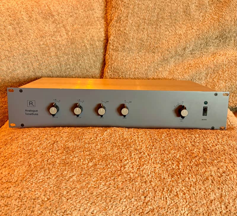Rascal Audio Analogue ToneBuss 16Ch | Reverb