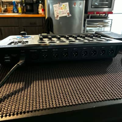 QSC TouchMix-16 Touch Screen Compact Digital Mixer 2010s - | Reverb