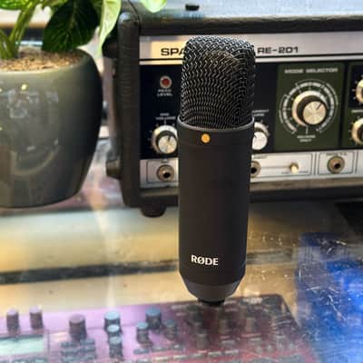 Rode NT-1 w/ Shock Mount and Pop Shield | Reverb
